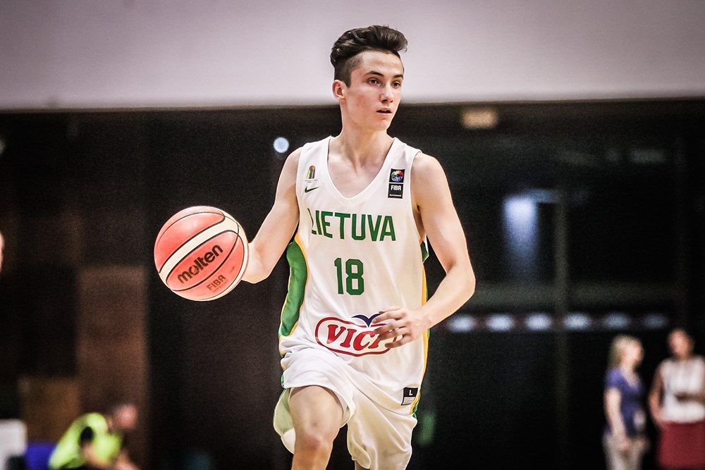 SKM auklėtinis H. Pivorius – taikliausias Europos čempionato snaiperis!